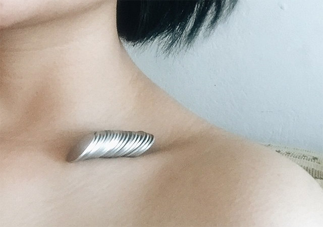 Don't Bother To Bone Up On The Latest Body Shaming Fad, The Collarbone ...