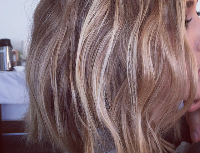 The Surprisingly Easy Way To Get Perfectly Tousled Waves – Without ...