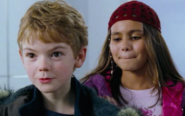 Love Actually's Sam And Joanna Reunited On Set And They Are SO Grown Up ...