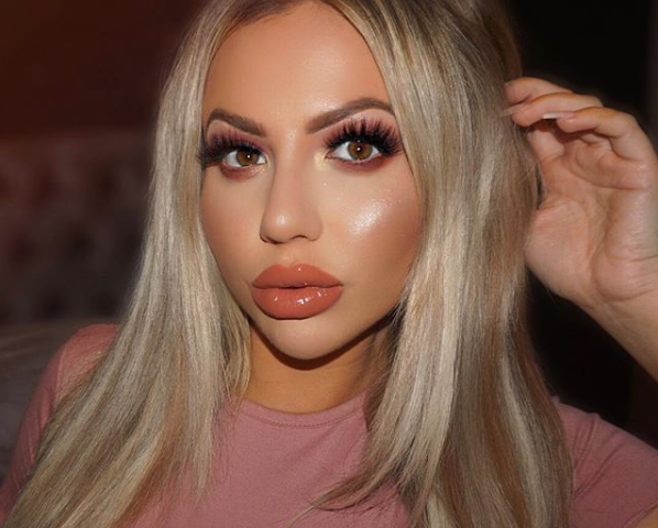 "Honestly in shock" Geordie Shore's Holly Is Engaged | Stellar