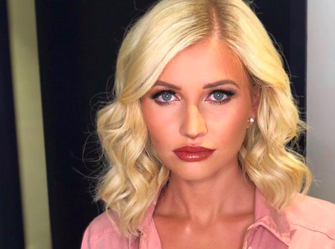 Amy Hart Showcases Her New Teeth After 'Every Single Day' Trolling ...