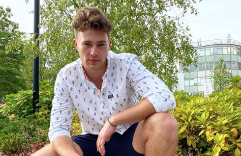 Apparently, Curtis Pritchard Is Now In A Relationship With Amber ...