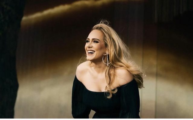 Adele Celebrates Her First Emmy Award | Stellar