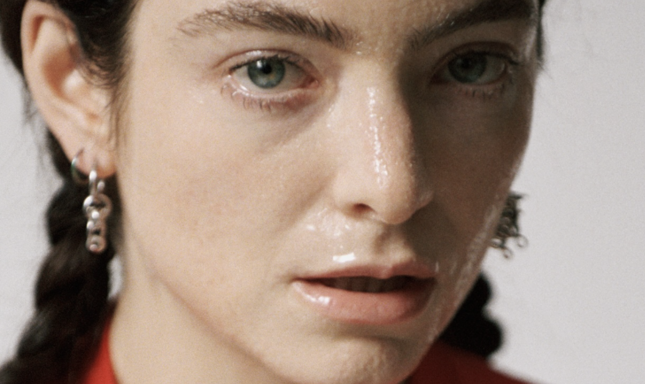 What Lorde's New Music Is Telling Us About Her Gender Identity | Stellar